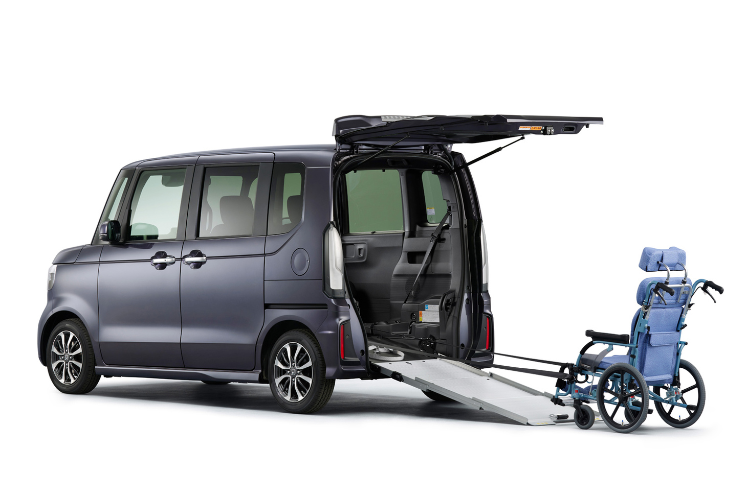 【徹底解説】新型ホンダN-BOX 【ニューモデルSHOWCASE】 の画像32枚 - webCG