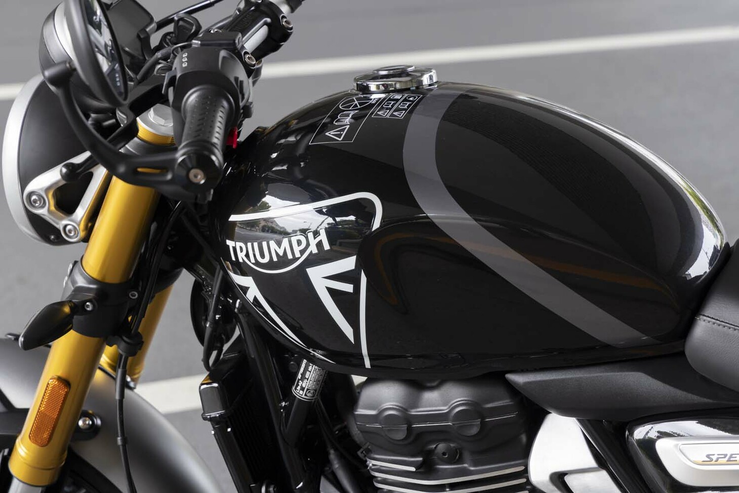 トライアンフ・スピード400（6MT）【レビュー】 の画像15枚 - webCG