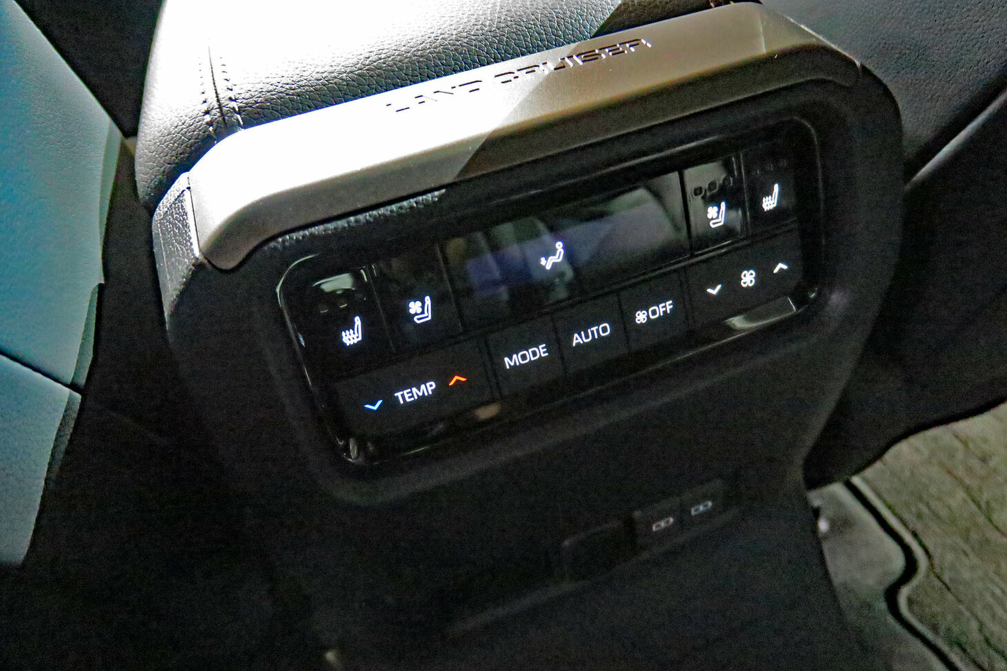 トヨタ・ランドクルーザー“250” 内装・外装など73枚 【画像・写真】 - webCG