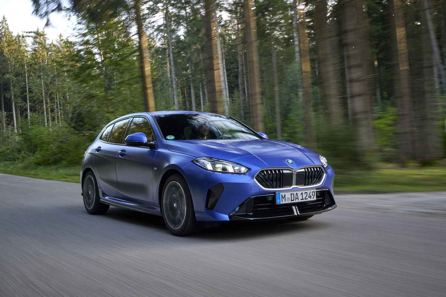 BMW 120（FF/7AT）／M135 xDrive（4WD/7AT）【海外試乗記】 の画像21枚 - webCG