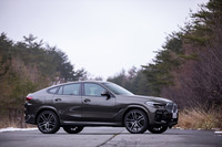 BMW X6 xDrive35d Mスポーツ（4WD/8AT）【試乗記】 まさに規格外 - webCG