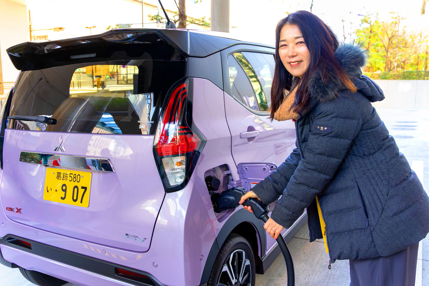 小さなクルマで大満足 三菱eKクロスEVの魅力に迫る 【できる軽でもっといいカーライフ 三菱eKクロスEVで行こう＜AD＞】 - webCG