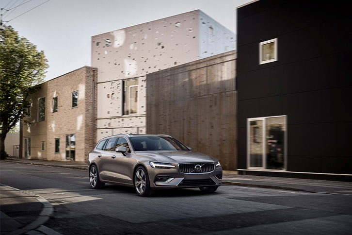 ボルボV60 内装・外装など70枚 【画像・写真】 - webCG