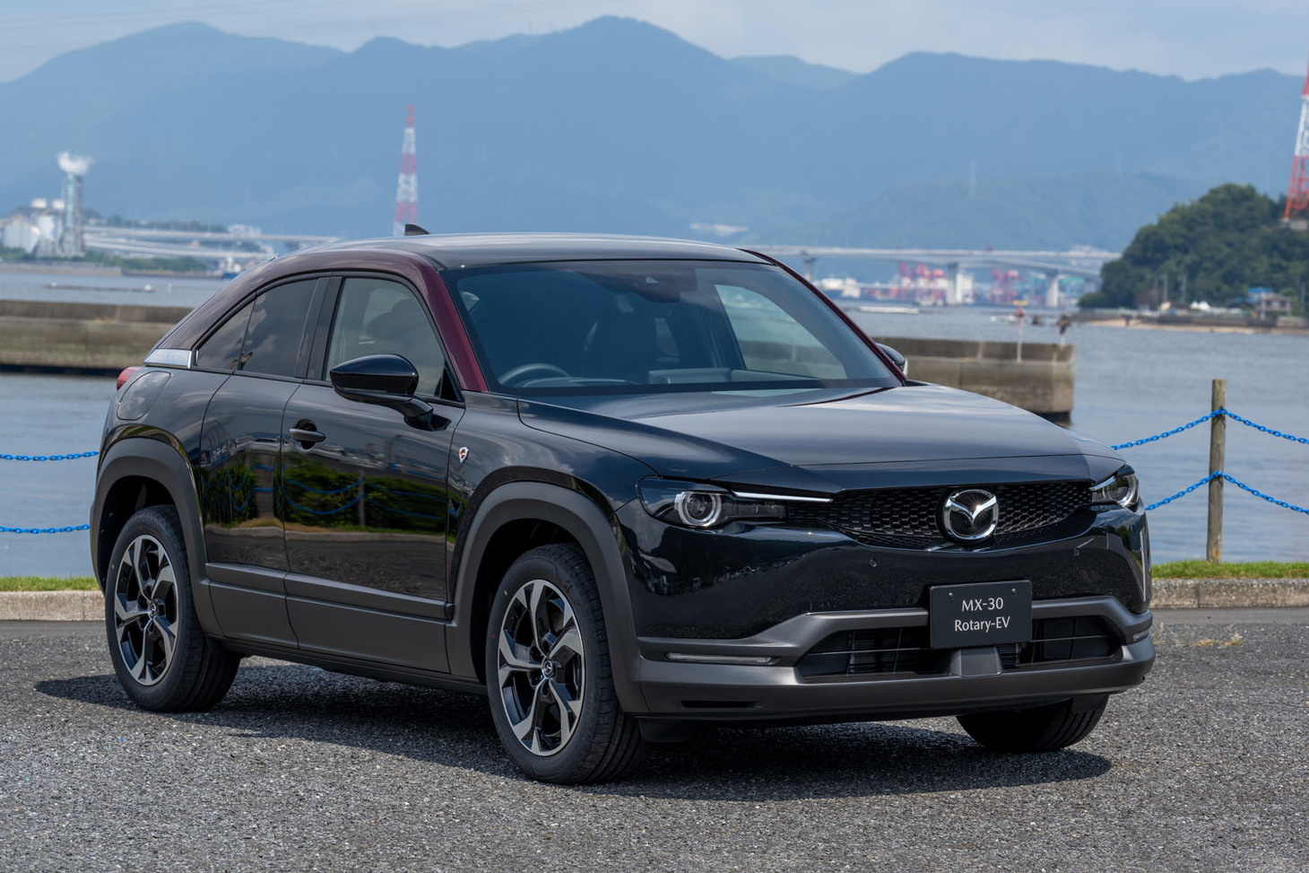 マツダMX-30ロータリーEV／MX-30ロータリーEVエディションR 内装・外装など35枚 【画像・写真】 - webCG