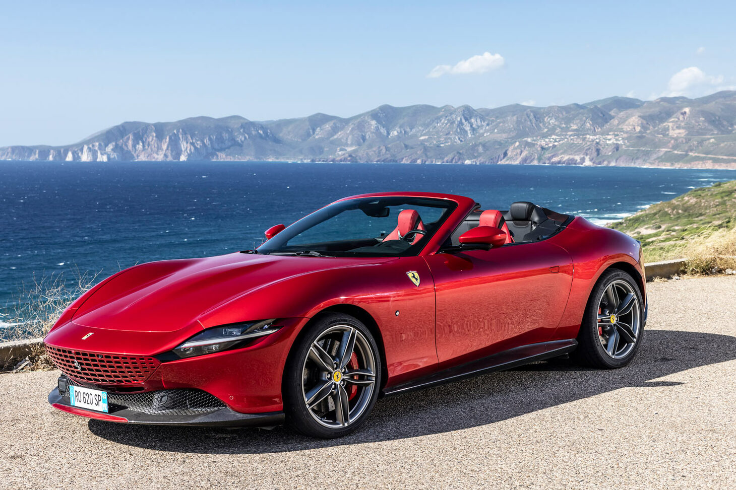 フェラーリ・ローマ スパイダー（FR/8AT）【海外試乗記】 跳ね馬は甘美に舞う - webCG