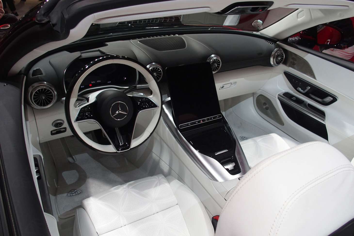 メルセデス・マイバッハSL680モノグラムシリーズ 内装・外装など70枚 【画像・写真】 - webCG