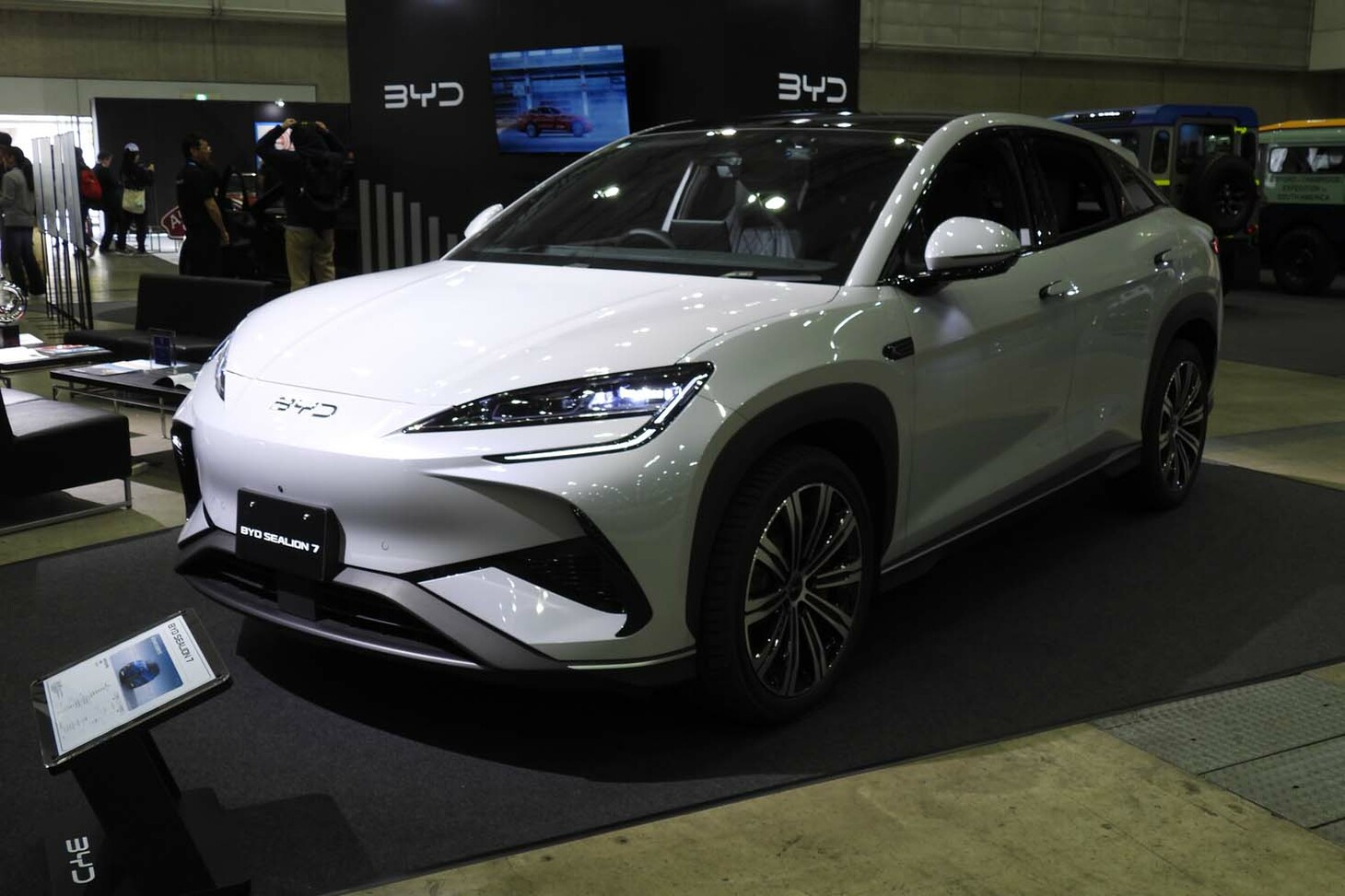 「オートモビル カウンシル2025」の会場から（BYD） 内装・外装など23枚 【画像・写真】 - webCG
