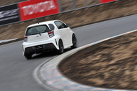 トヨタGRMN iQ スーパーチャージャー（FF/6MT）【試乗記】 アツさ忘れぬオヤジたちに - webCG