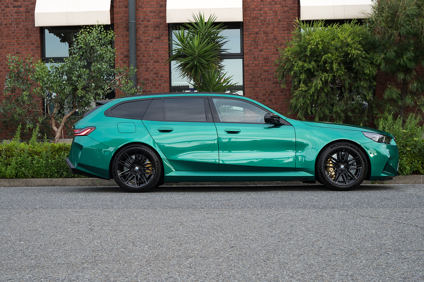 BMW M5ツーリング（4WD/8AT）【試乗記】 の画像18枚 - webCG