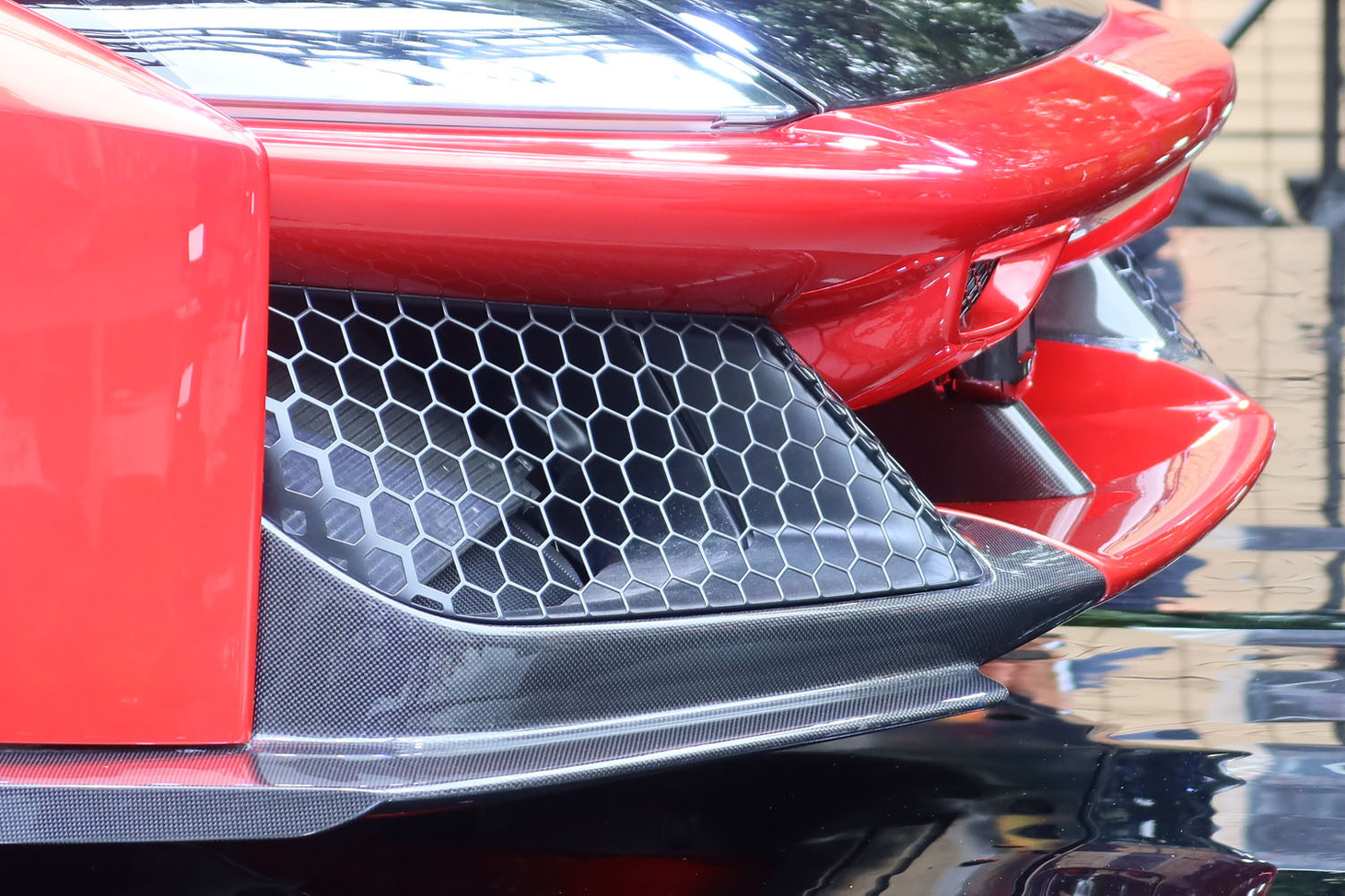 フェラーリF80 内装・外装など66枚 【画像・写真】 - webCG