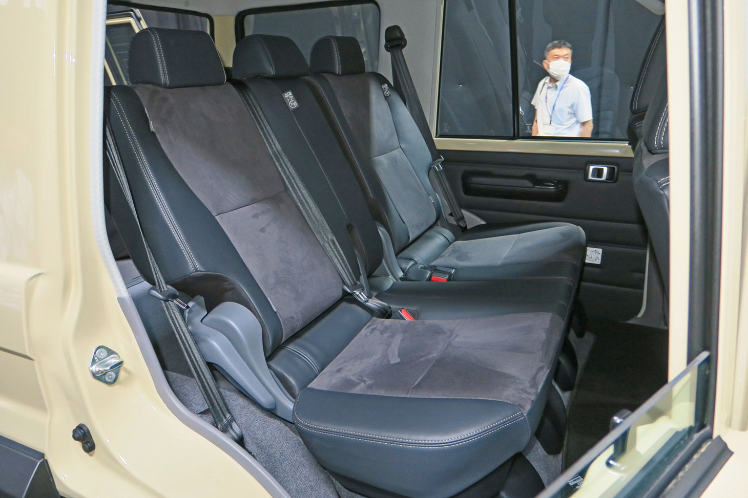 トヨタ・ランドクルーザー“70” 内装・外装など39枚 【画像・写真】 - webCG