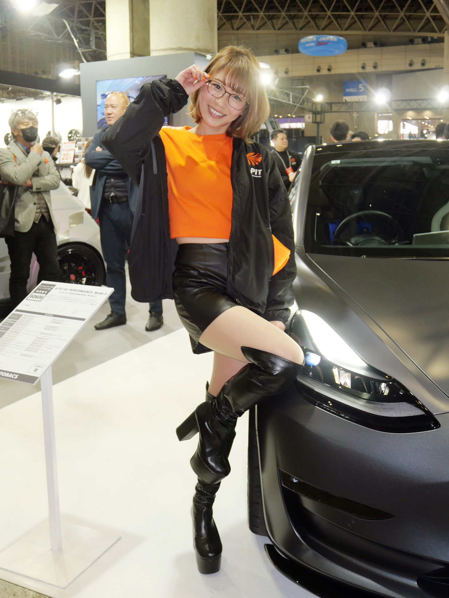 【東京オートサロン2024】コンパニオン・モデル名鑑（その7） ビジュアル17枚 【画像・写真】 - webCG