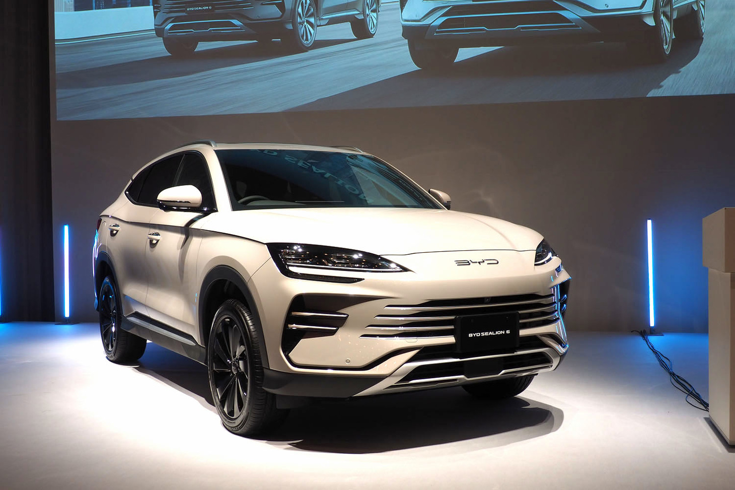 BYDがプラグインハイブリッド車「シーライオン6」を発売 【ニュース】 の画像8枚 - webCG