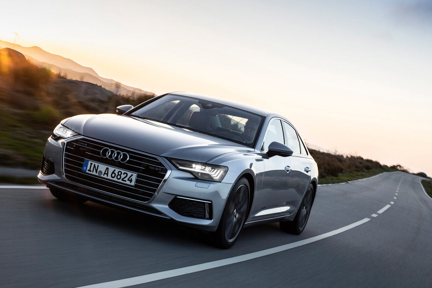 アウディA6 55 TFSIクワトロ（4WD/7AT）／A6 50 TDIクワトロ（4WD/8AT）【海外試乗記】 A8もかくやの上質さ - webCG