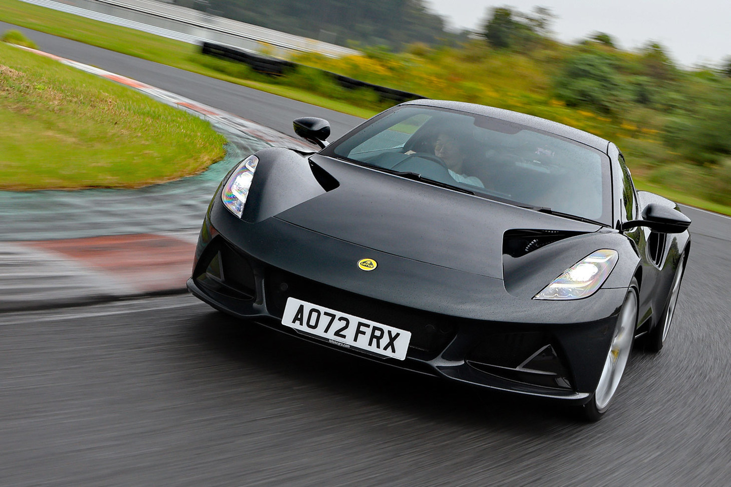 ロータス・エミーラV6ファーストエディション（MR/6MT）【試乗記】 新時代の幕開け - webCG