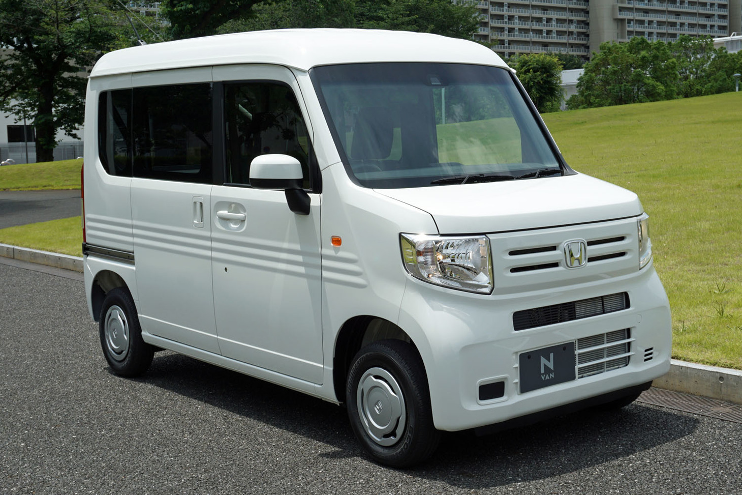 新世代の“働くクルマ”、「ホンダN-VAN」がデビュー 【ニュース】 の画像12枚 - webCG