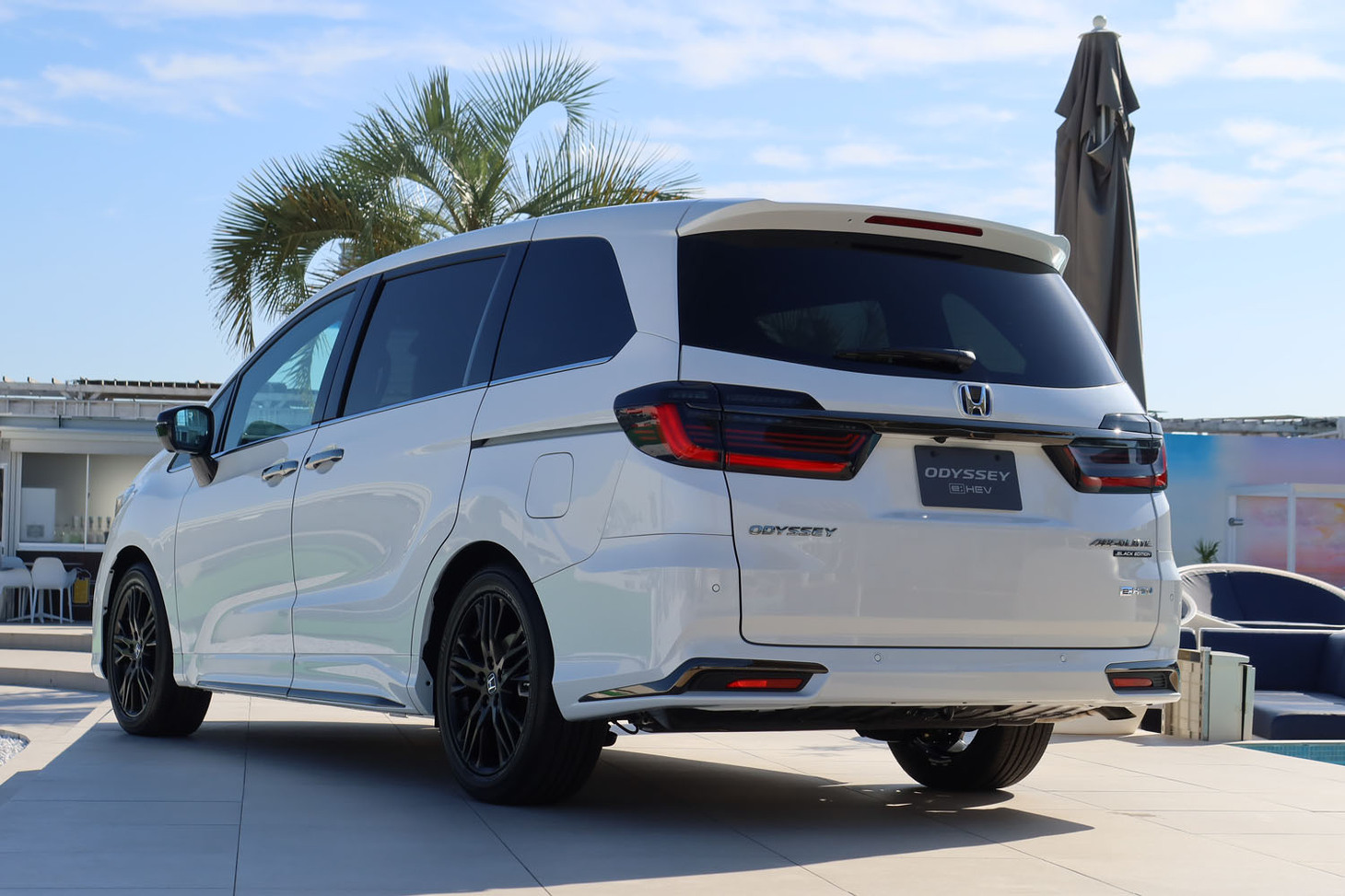 ホンダ・オデッセイe：HEVアブソルート・EXブラックエディション／オデッセイe：HEVアブソルート・EX 内装・外装など94枚 【画像・写真】 - webCG