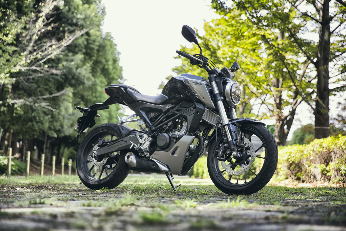 ホンダCB125R（MR/6MT）【レビュー】 ベテランよ来たれ - webCG