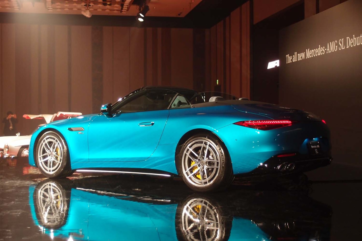 メルセデスAMG SL43 内装・外装など70枚 【画像・写真】 - webCG