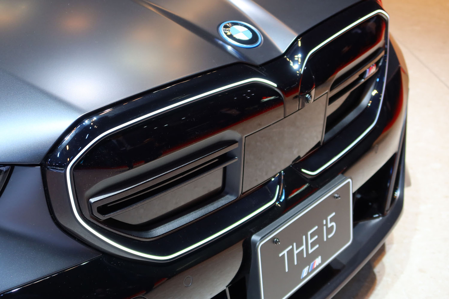 ジャパンモビリティショー2023（BMW） 内装・外装など51枚 【画像・写真】 - webCG