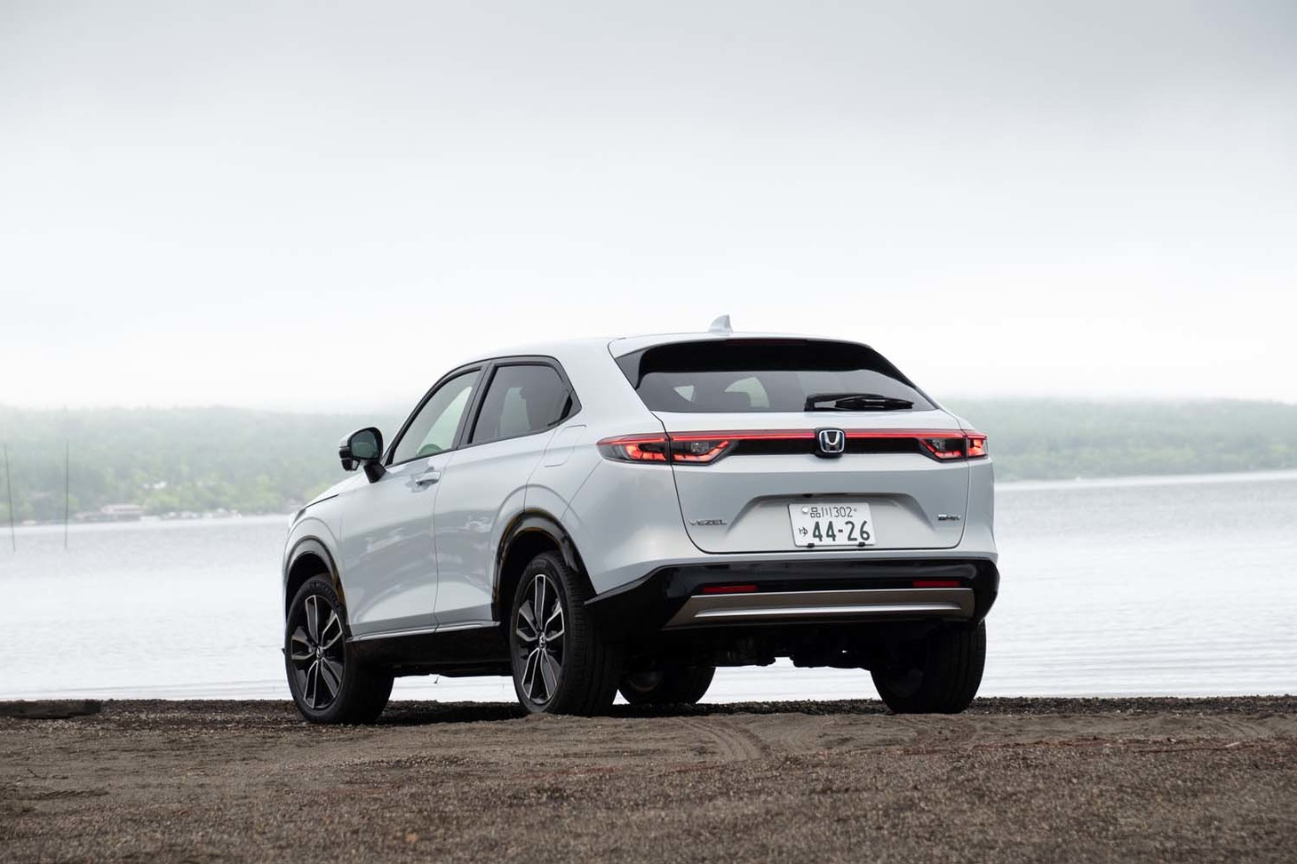 ホンダ・ヴェゼルe：HEV Z（4WD）【試乗記】 の画像21枚 - webCG