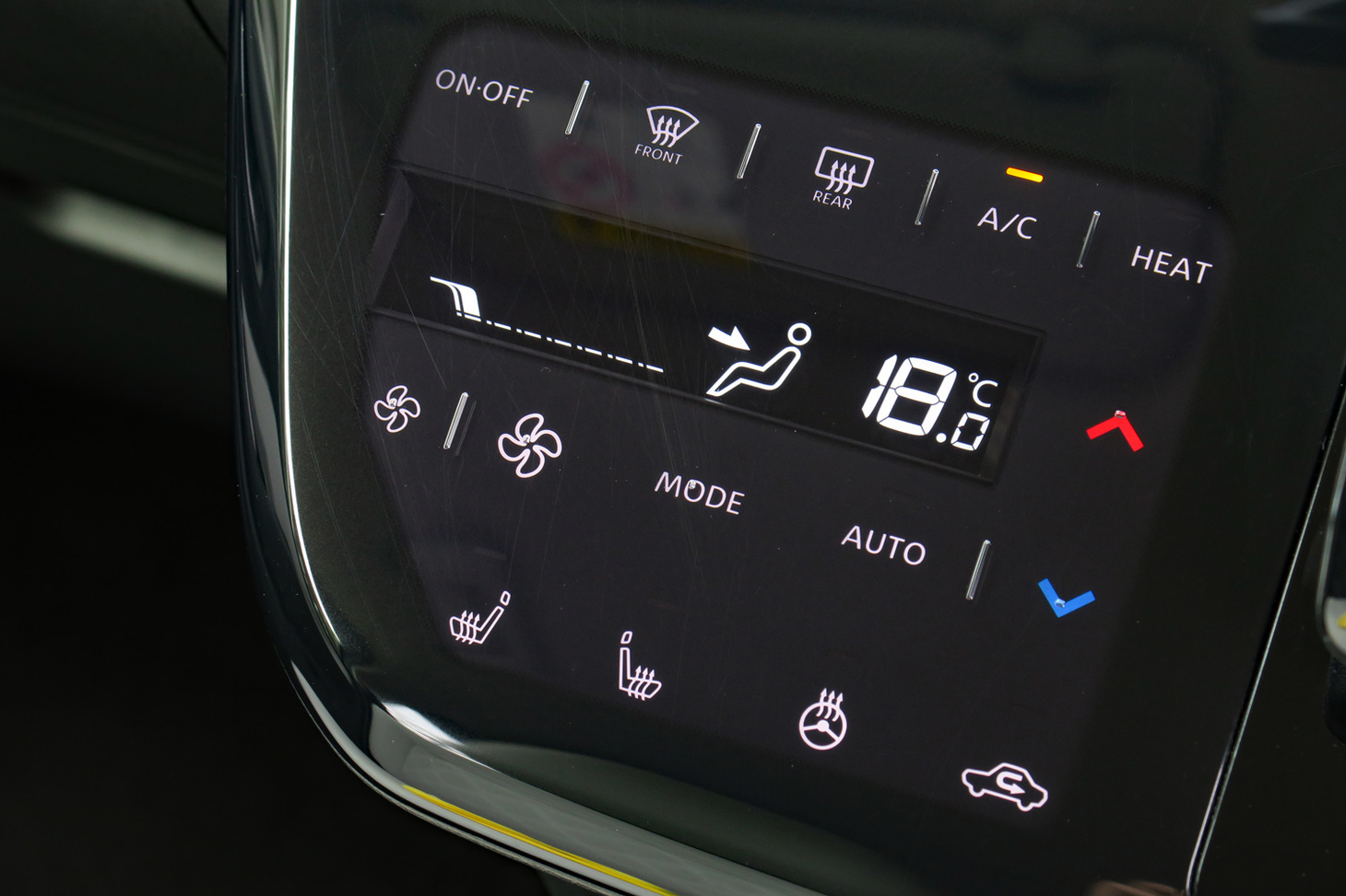 三菱eKクロスEV P 内装・外装など73枚 【画像・写真】 - webCG