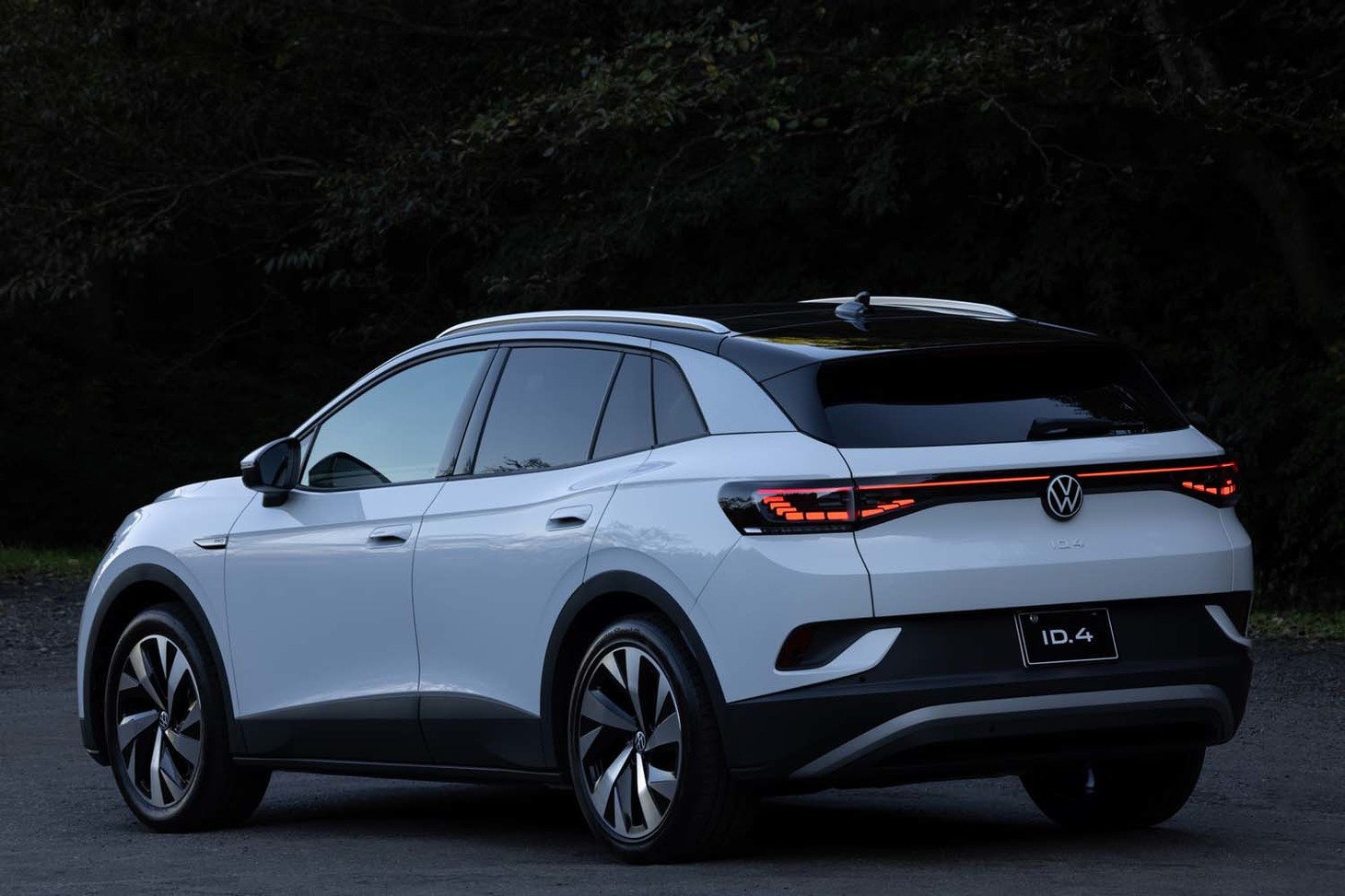 フォルクスワーゲンID.4 内装・外装など36枚 【画像・写真】 - webCG