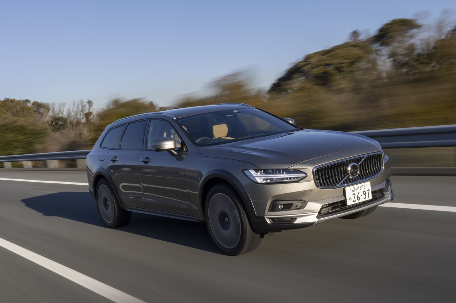 ボルボV90クロスカントリーB6 AWDプロ（4WD/8AT）【試乗記】 直火のぬくもり - webCG