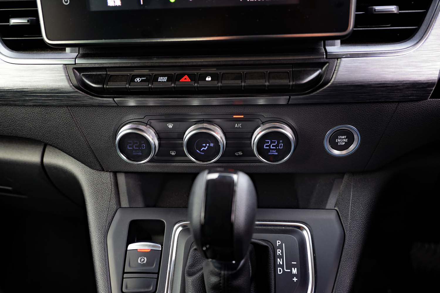 「ルノー・カングー ヴァリエテ」に宿る“プロギア”の気風 【旅して体験！ RENAULT KANGOO Varieteの魅力と真価＜AD ...