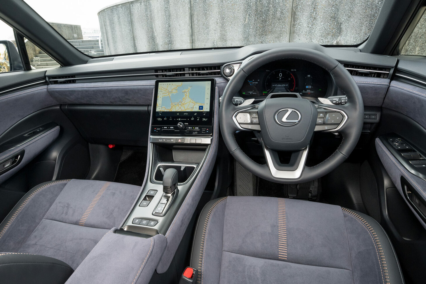 【徹底解説】レクサスLBX 【ニューモデルSHOWCASE】 の画像30枚 - webCG