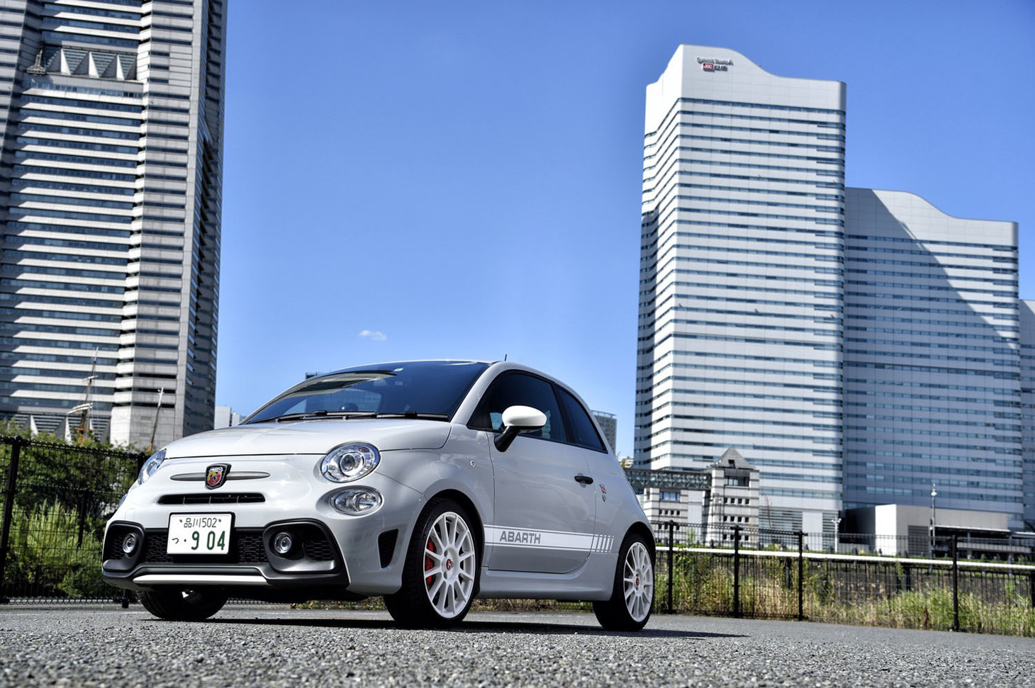 アバルト595エッセエッセ（FF/5MT）【試乗記】 の画像21枚 - webCG