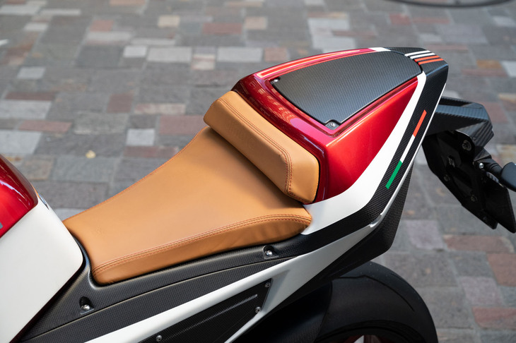 ビモータKB4（6MT）【レビュー】 の画像17枚 - webCG