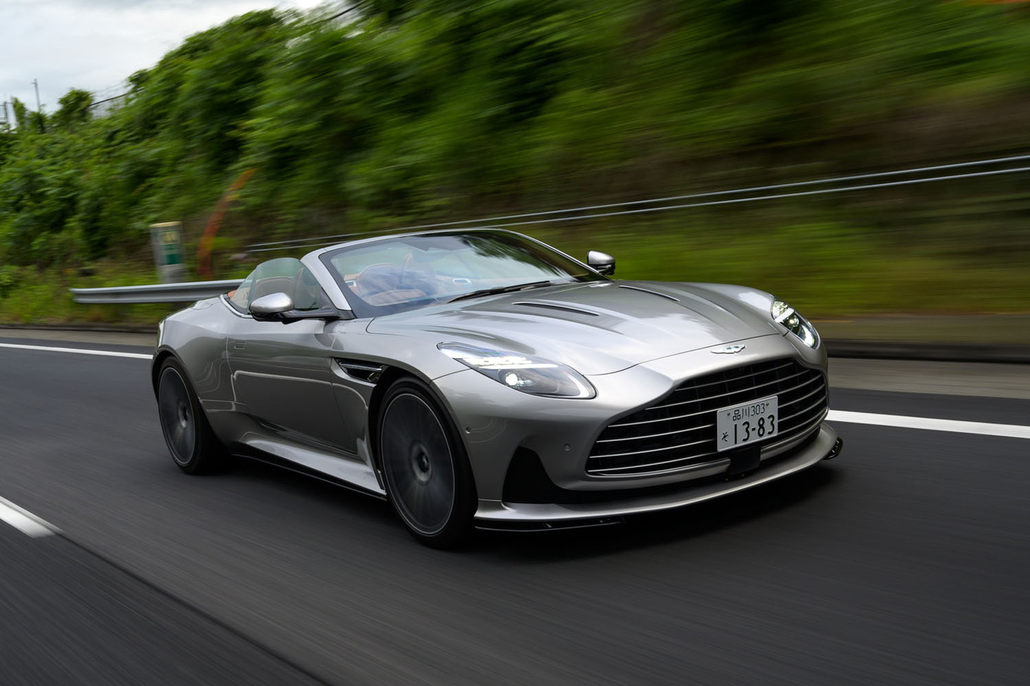 アストンマーティンDB12ヴォランテ（FR/8AT）【試乗記】 の画像21枚 - webCG