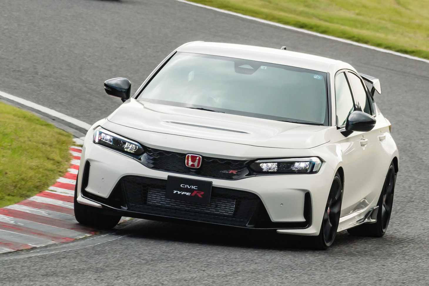 ホンダ・シビック タイプR（FF/6MT）【試乗記】 ハイパフォーマンスのその先へ - webCG