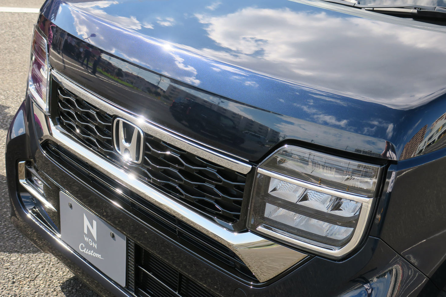 ホンダN-WGN Lスタイル＋ ビター／N-WGNカスタムL・ターボ／N-WGN L 内装・外装など48枚 【画像・写真】 - webCG