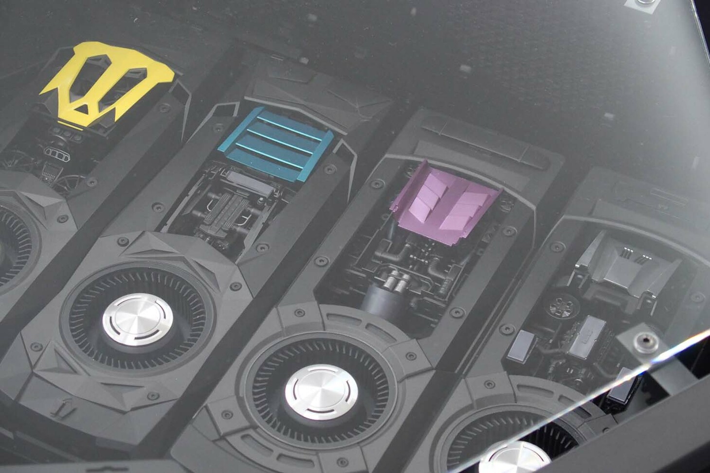 動画で見る「ランボルギーニ・ウラカンSTOタイムチェイサー_111100」 の画像4枚 - webCG