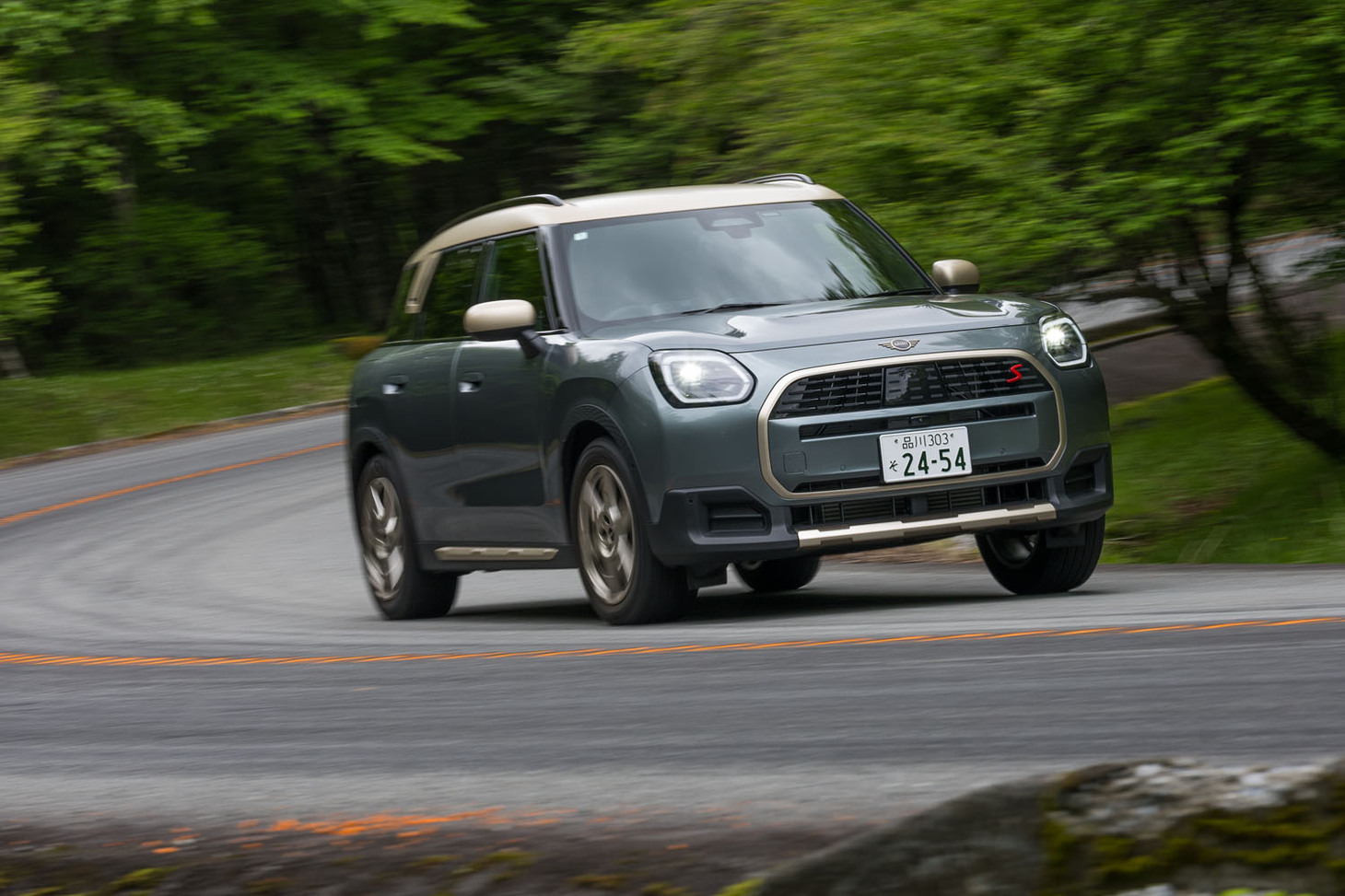 MINIカントリーマンS ALL4（4WD/7AT）【試乗記】 の画像22枚 - webCG