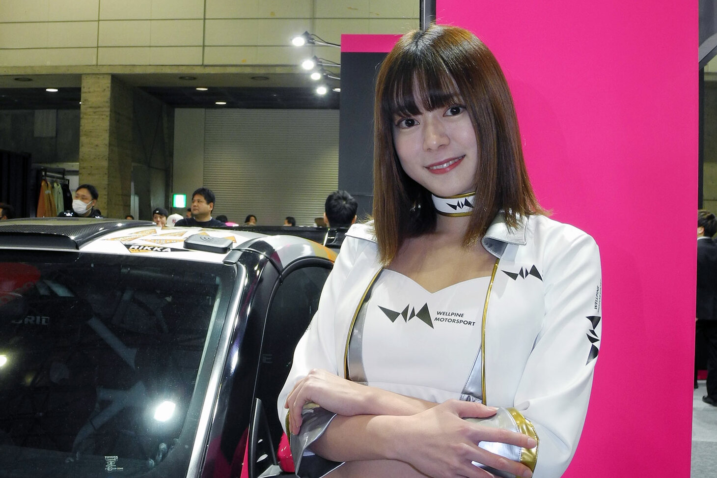 【東京オートサロン2024】コンパニオン・モデル名鑑（その1） ビジュアル19枚 【画像・写真】 - webCG