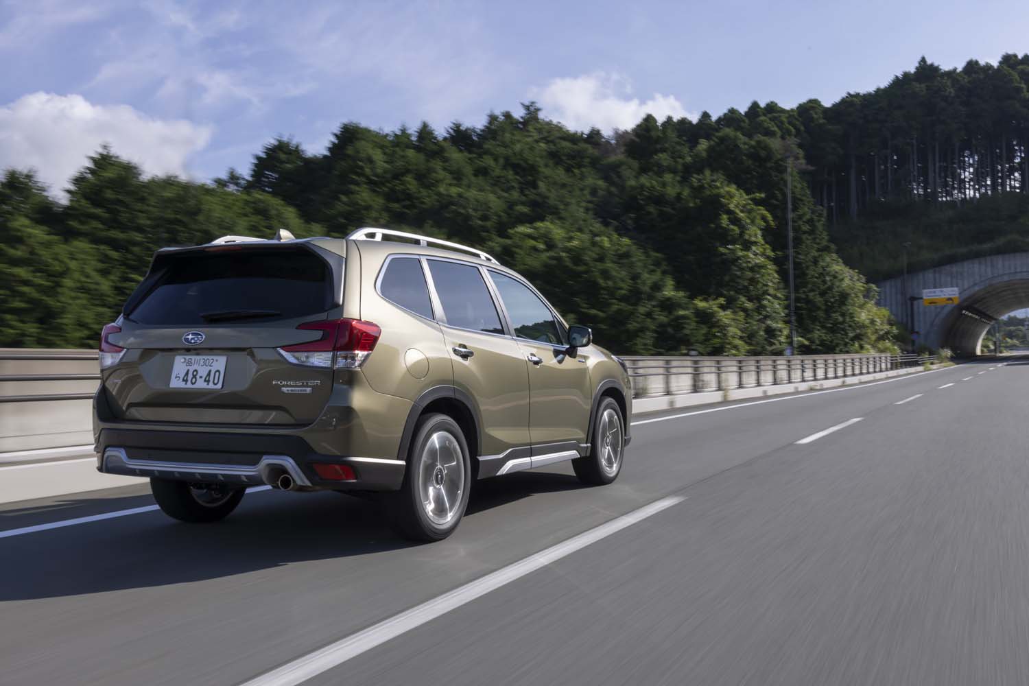 手放せない安心感 「KUMHO SOLUS 4S HA32」を味わう 【2022-2023 Winter webCGタイヤセレクション＜AD ...