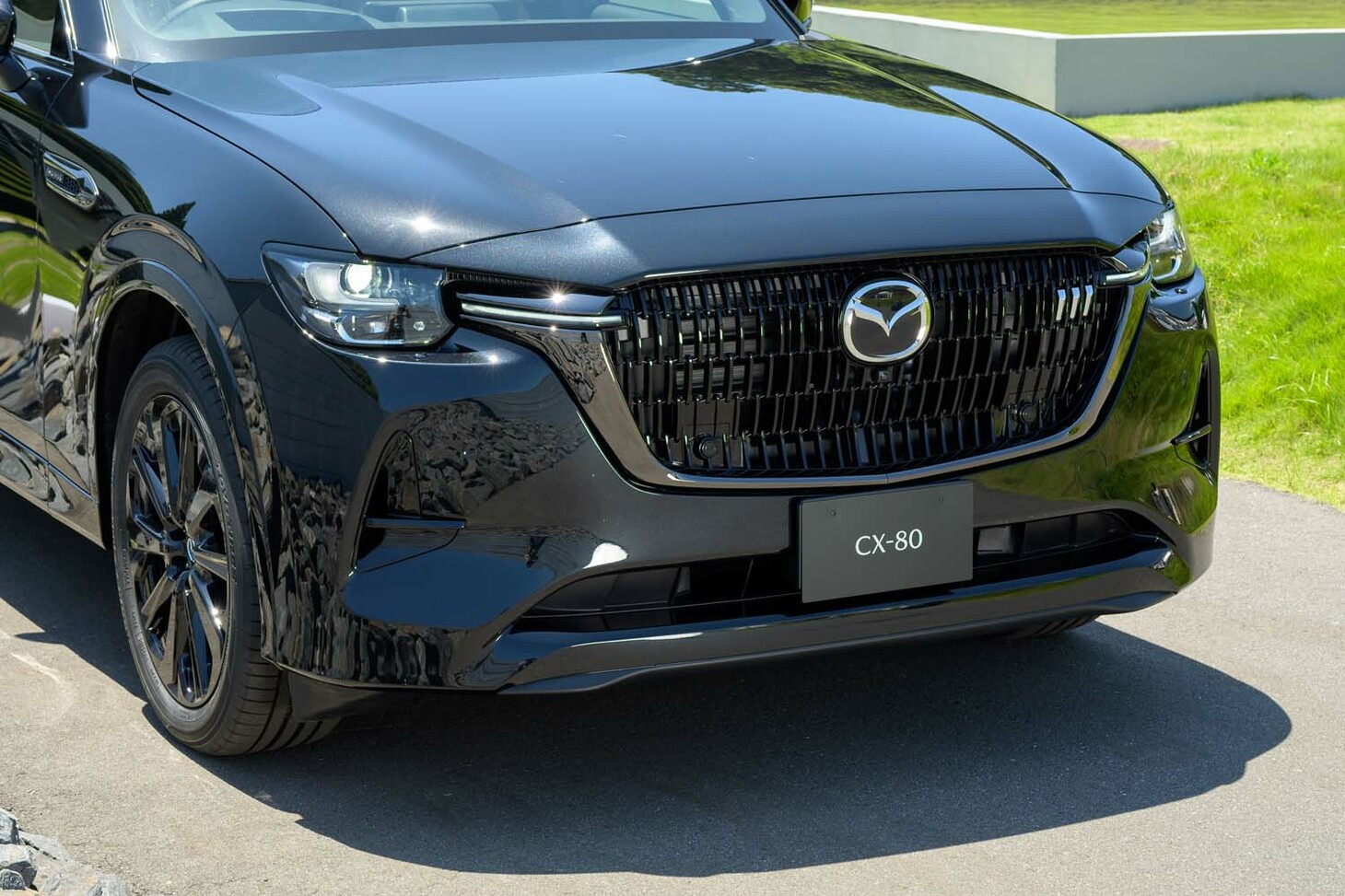 マツダCX-80 XDハイブリッド エクスクルーシブスポーツ／CX-80 XDハイブリッド プレミアムスポーツ 内装・外装など47枚 【画像・写真】 - webCG