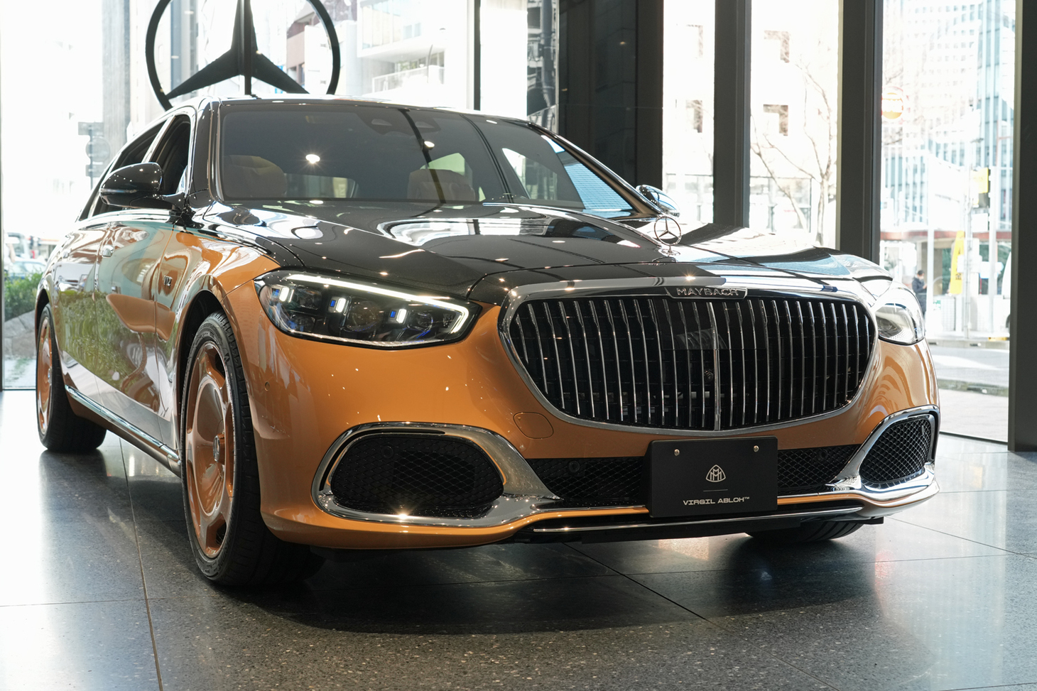 お値段5600万円！ 「Limited Edition Maybach by Virgil Abloh」を写真で見る 内装・外装など24枚 ...