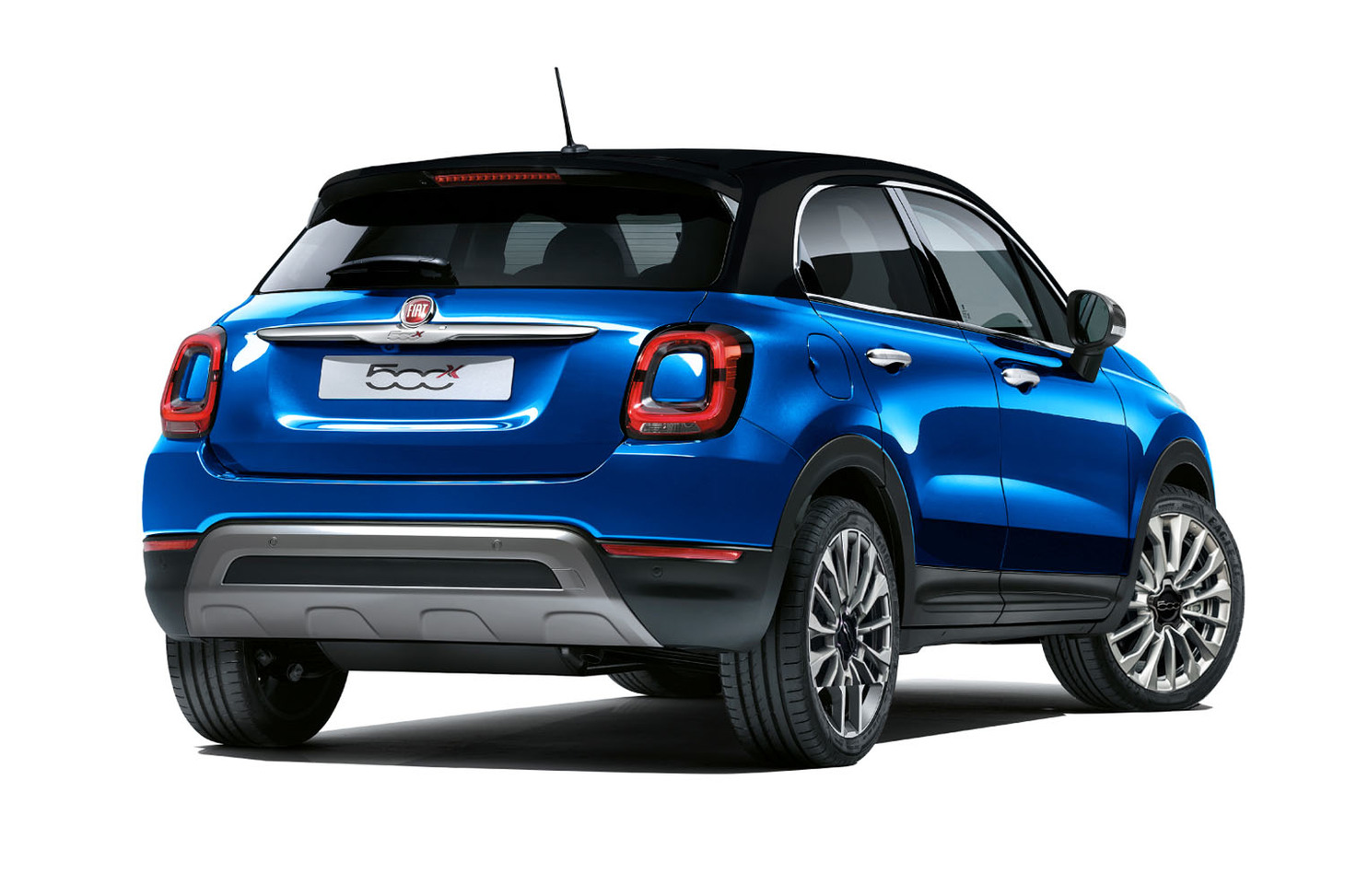 「フィアット500X」に「ツインサンルーフ」を装備した限定車 【ニュース】 の画像5枚 - webCG