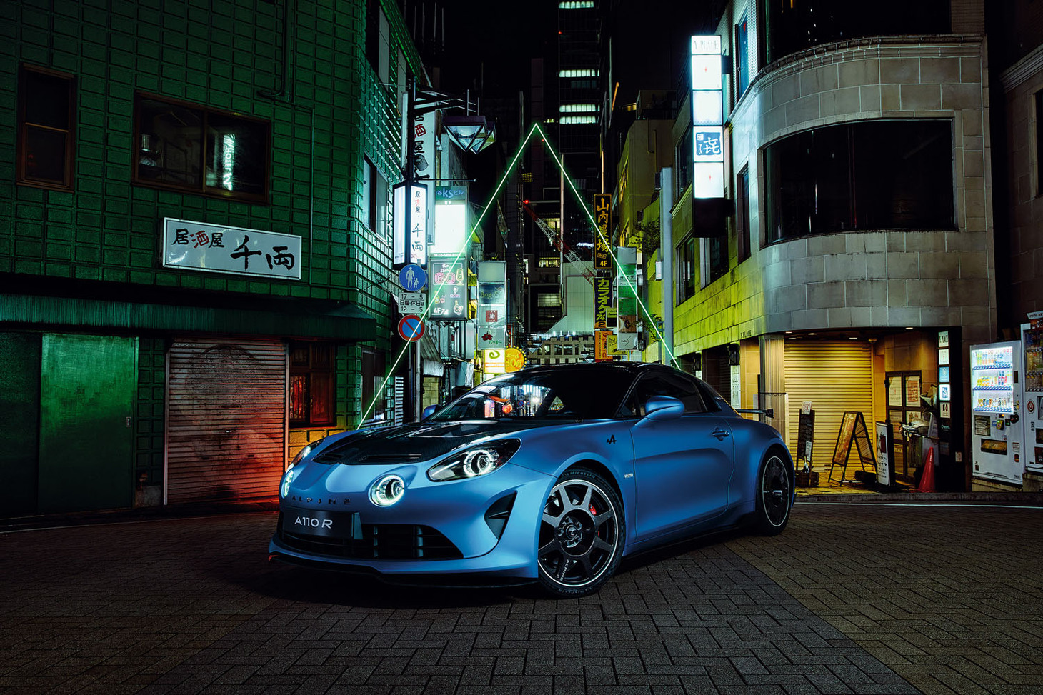 新生「A110」史上最速モデル！ 「アルピーヌA110 R」の受注始まる 【ニュース】 の画像6枚 - webCG