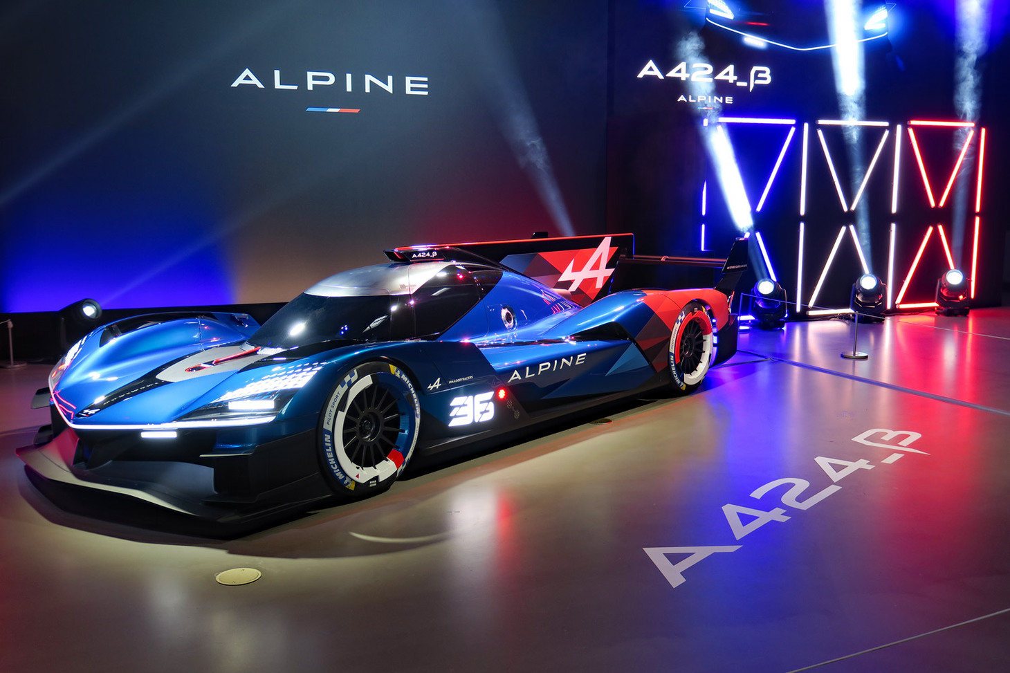 アルピーヌA424_β ビジュアル47枚 【画像・写真】 - webCG