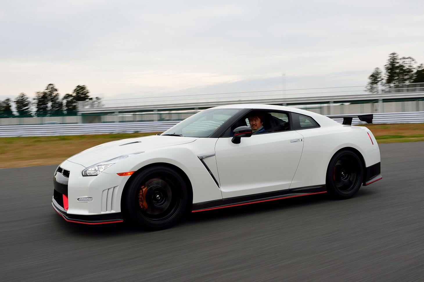 第88回：「正しいけど欲しくない」GT-R 【カーマニア人間国宝への道】 の画像13枚 - webCG