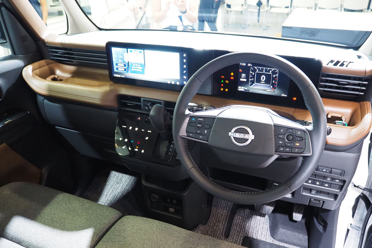 日産ルークス 内装・外装など100枚 【画像・写真】 - webCG