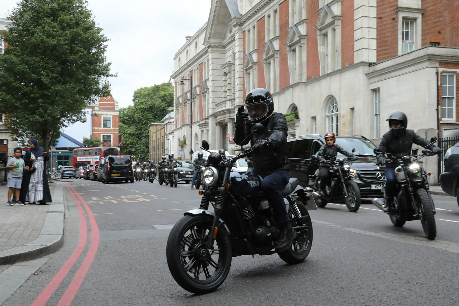 BSAバンタム350（6MT）／スクランブラー650（5MT）【海外試乗記】 の画像21枚 - webCG