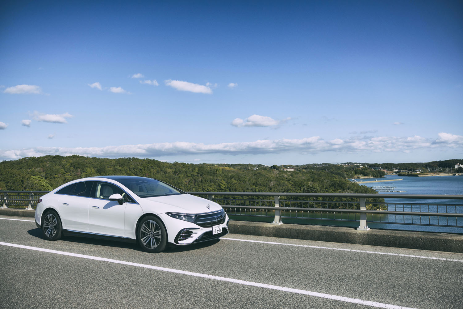 新しい「メルセデス・ベンツ EQS」で真のラグジュアリーを堪能する 【メルセデスの高級サルーン EQSに乗るということ＜AD＞】 - webCG