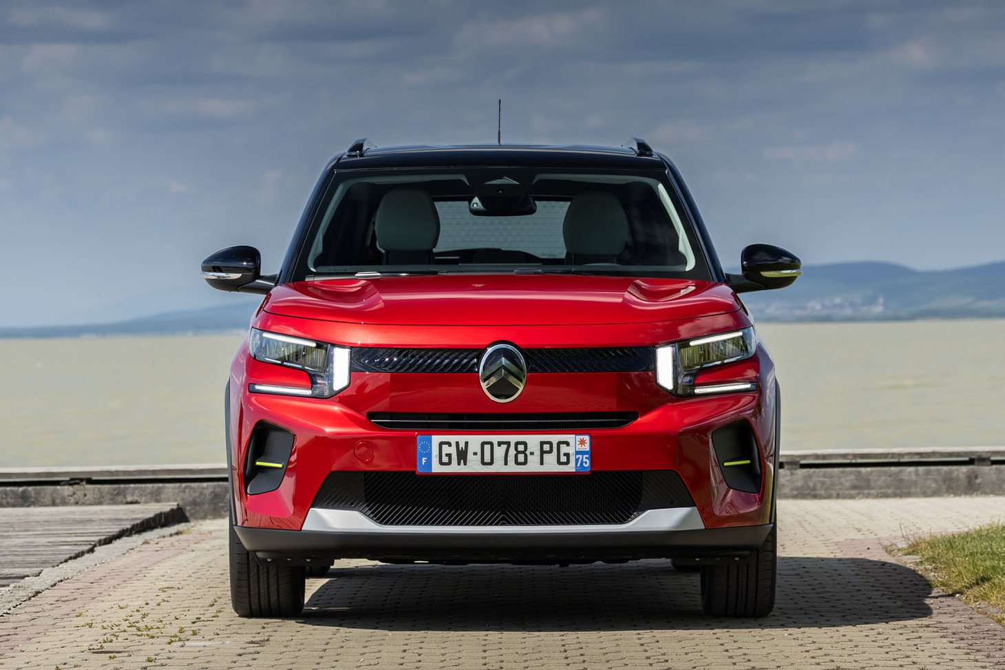 シトロエンe-C3（FWD）／C3（FF/6MT）【海外試乗記】 の画像21枚 - webCG