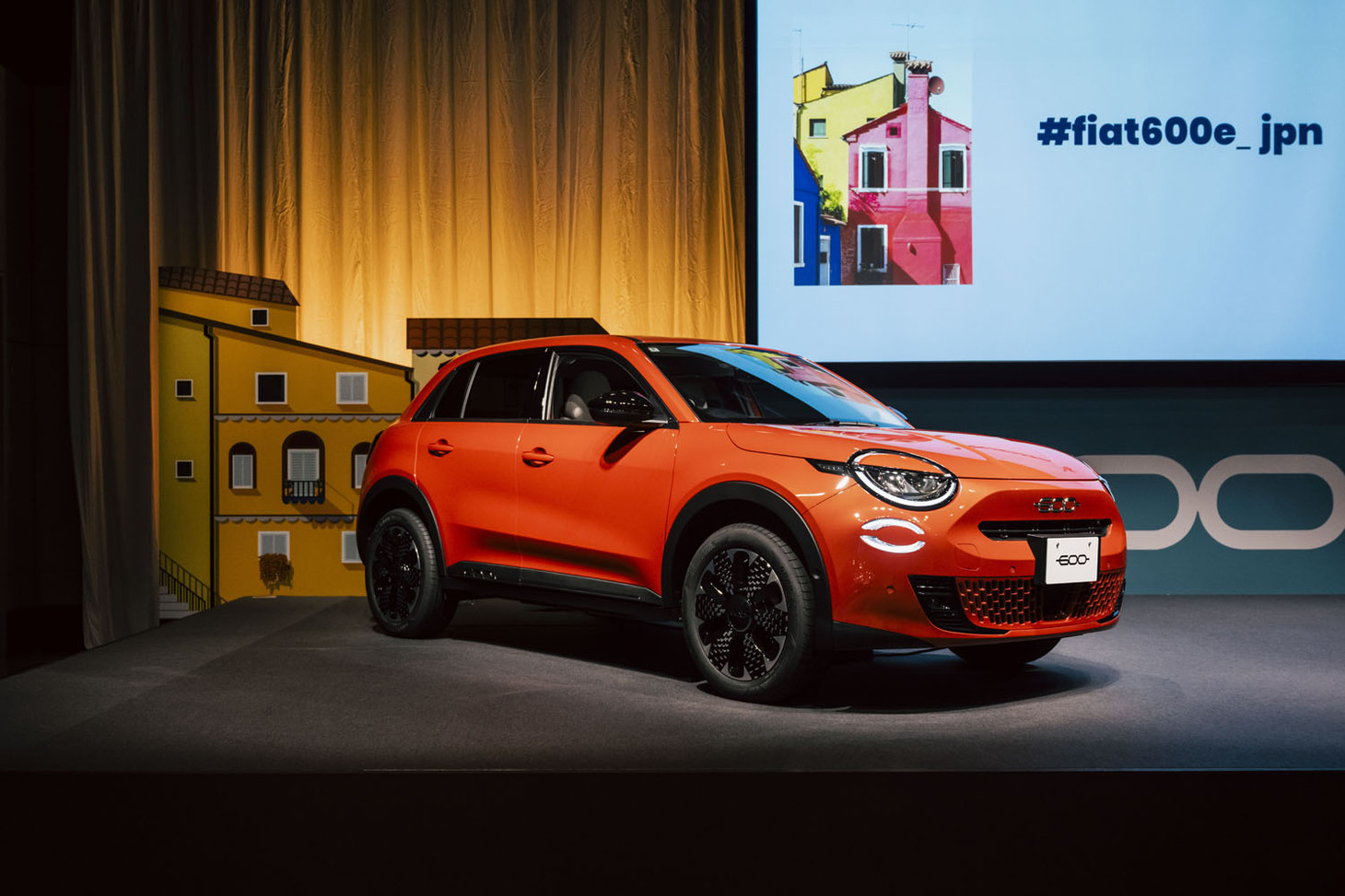 フィアット600e 内装・外装など61枚 【画像・写真】 - webCG